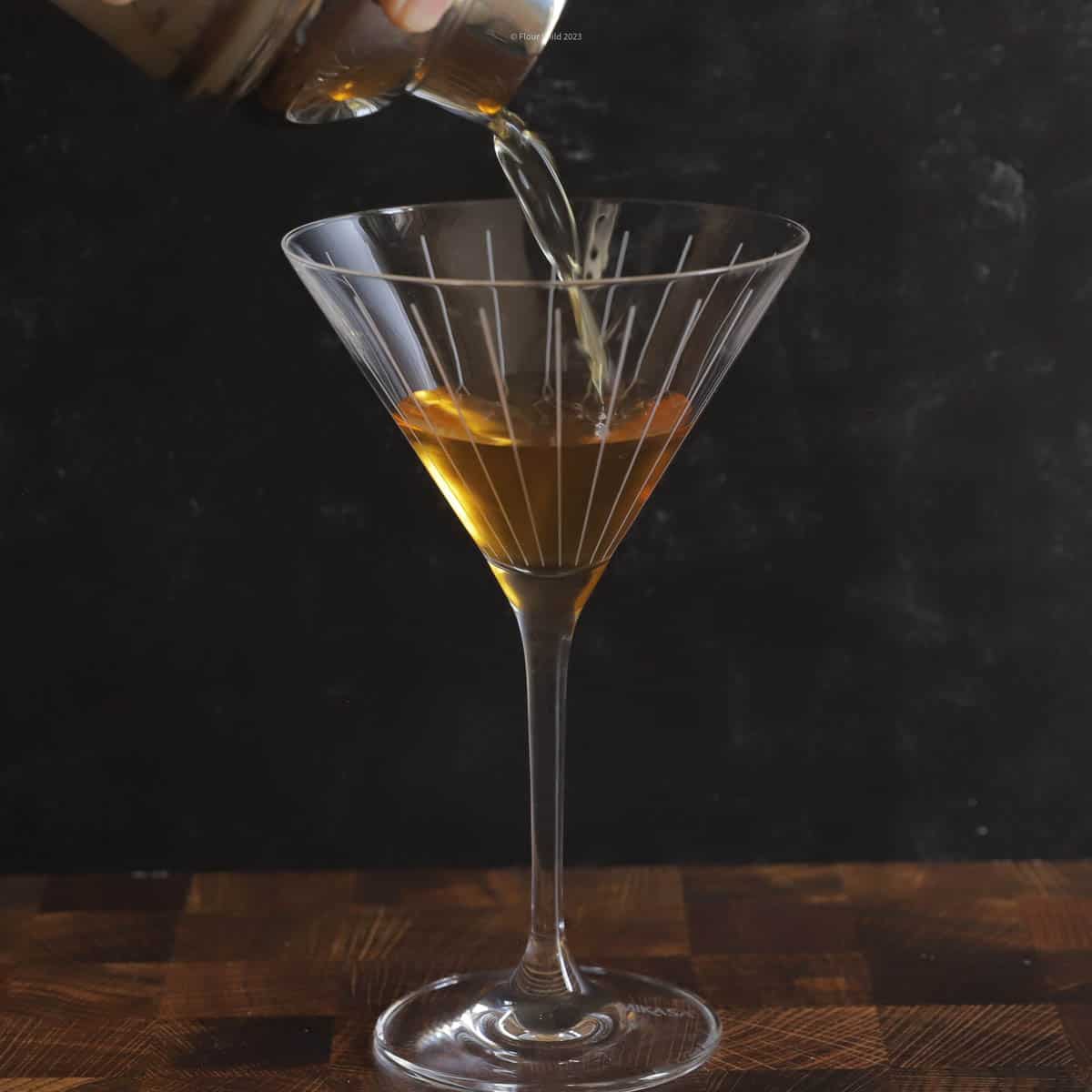 How to Make the Classic Stinger Cocktail Recipe - Flour Child
